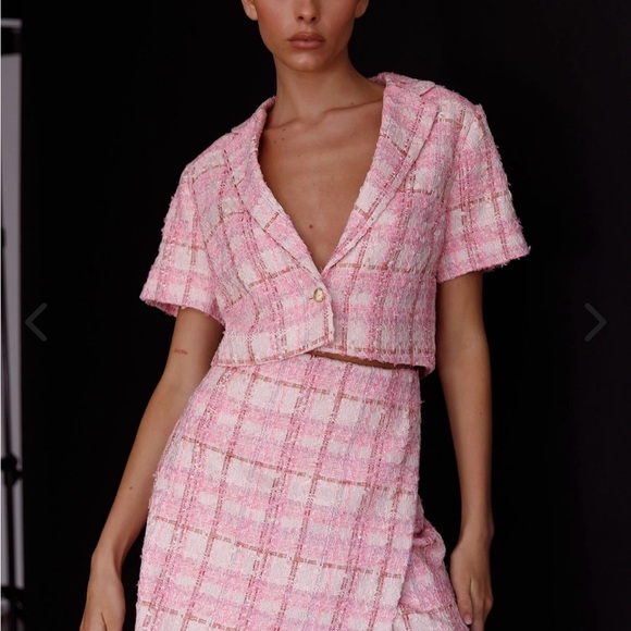 Selfie Leslie | Dresses | Selfie Leslie Pink And White Mini Aline Dress ...